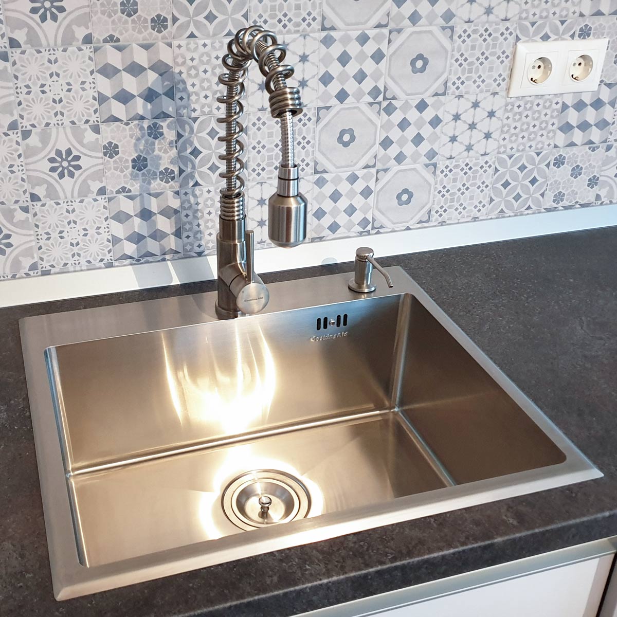 Chiuveta bucatarie inox CookingAid CLIO cu dozator detergent, scurgator ...